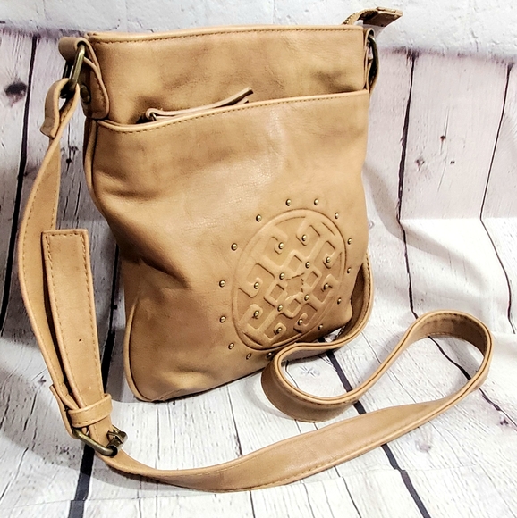 Cato | Bags | Cato Brown Crossbody Bag | Poshmark
